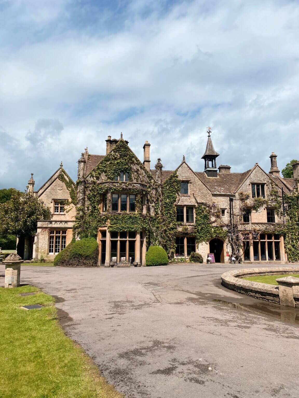 The Manor House, Castle Combe - Life With Bugo
